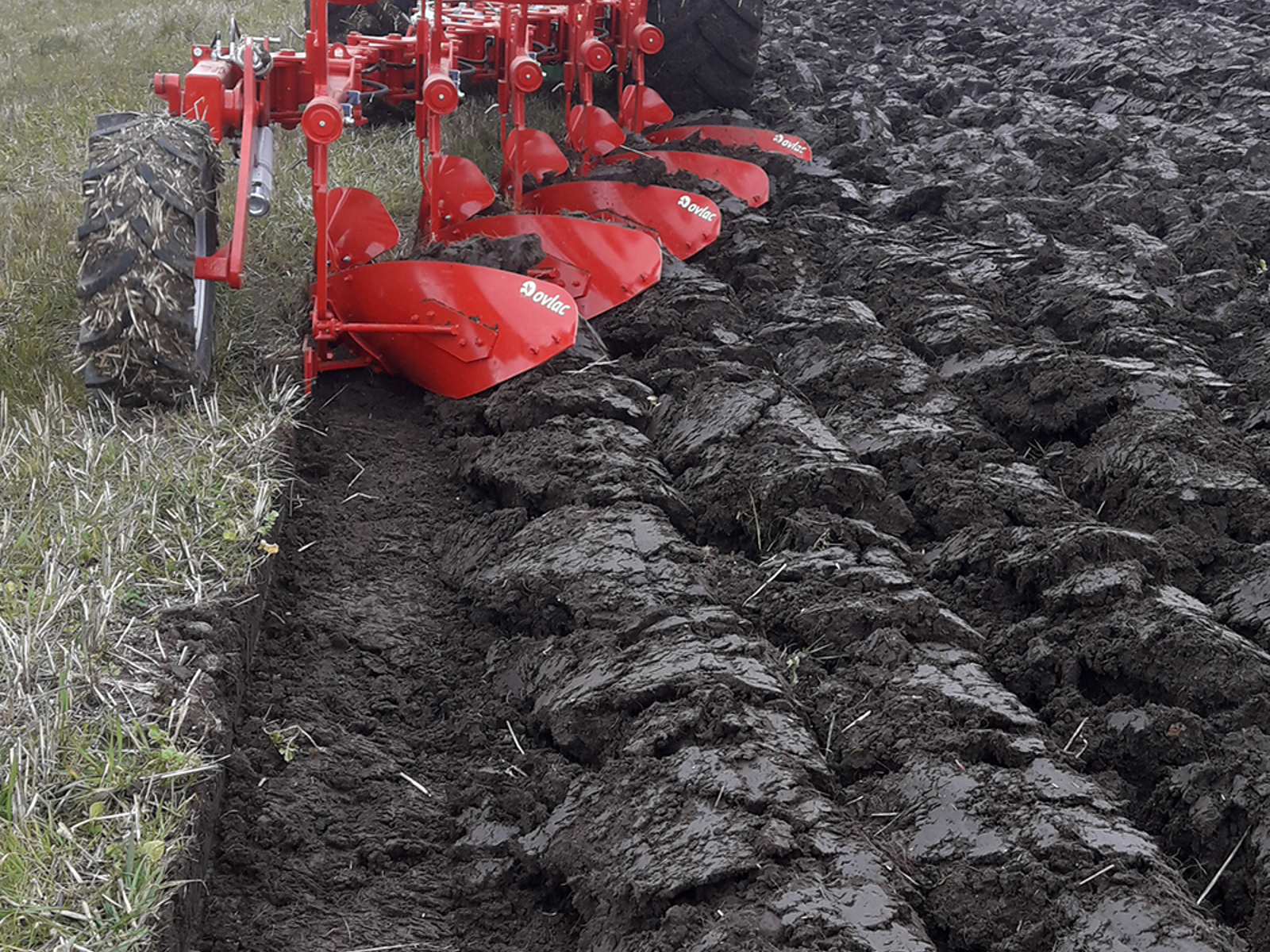 Classic Reversible Plough, 3 - 5 furrows - Ovlac UK
